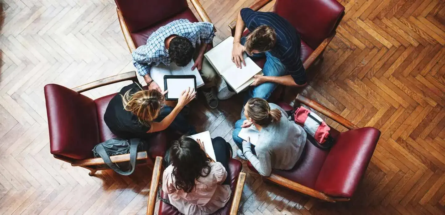 10 Informal Learning Activities to Boost Employee Engagement