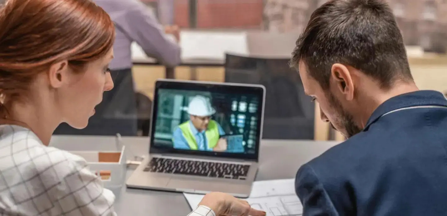 How to Use Live Streaming for Employee Training